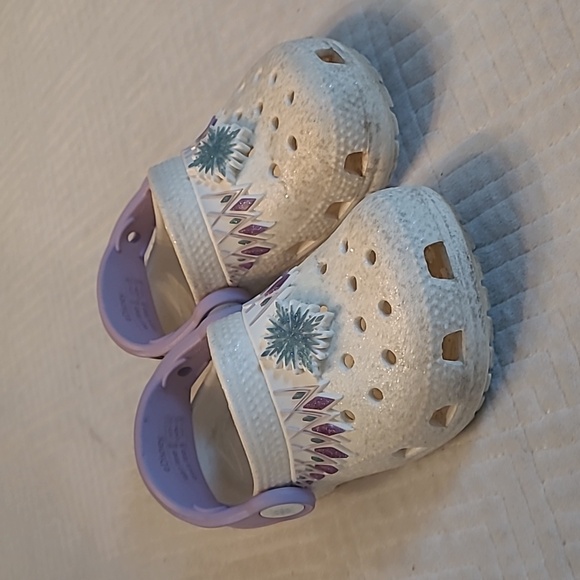 CROCS | Shoes | Crocs Fun Lab Disney Frozen Ii Clog Snowflake Purple Sz ...